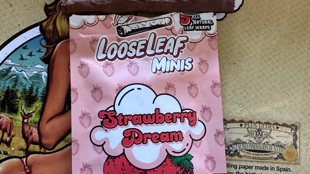 Types of Loose Leaf Wraps: Choosing the Perfect Wrap for Your Smoke ...