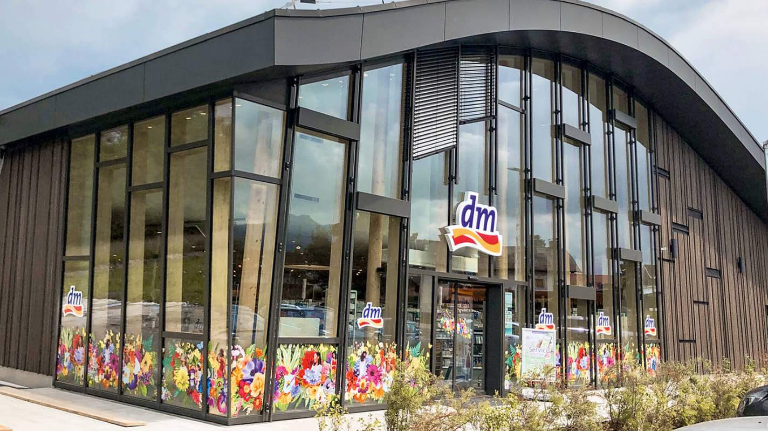 dm-drogerie markt lanza viaje PLM con Centric Software® - Hype.News ...