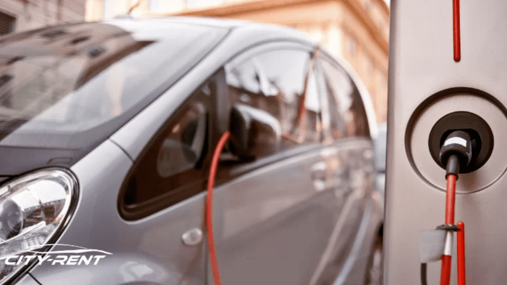 Qual è la differenza tra un’auto elettrica, ibrida e plugin? - Hype ...